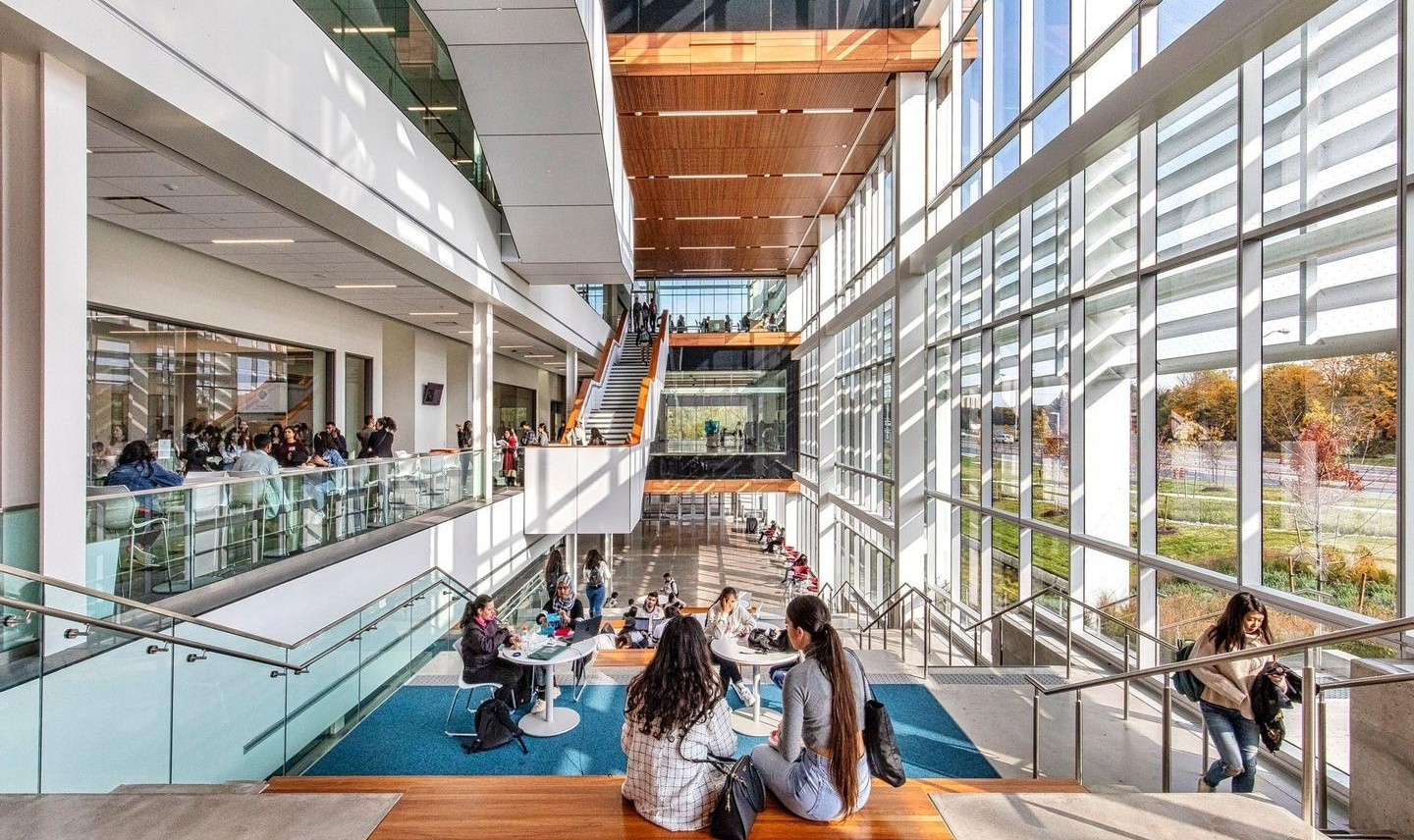 Seneca Polytechnic: Top Colleges in Toronto for International Students ...