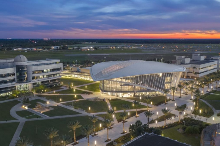 Top Reasons to Study at Embry-Riddle Aeronautical University - Blog ...